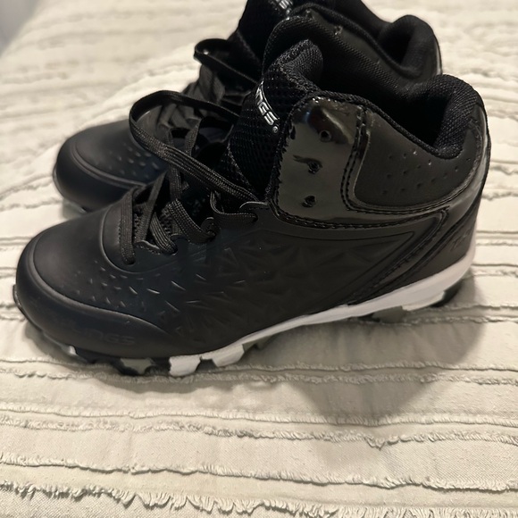 Rawlings | Shoes | Rawlings Black Kids Baseball Cleats | Poshmark